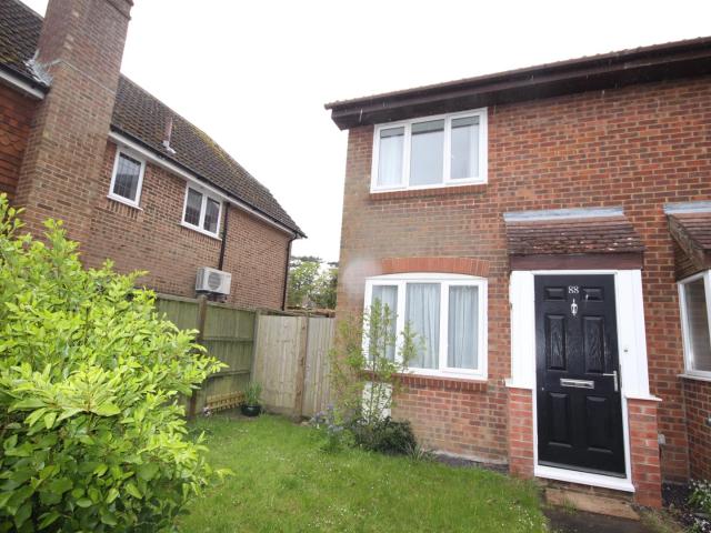 house for rent in Hollybrook Gardens, Locks Heath, Southampton