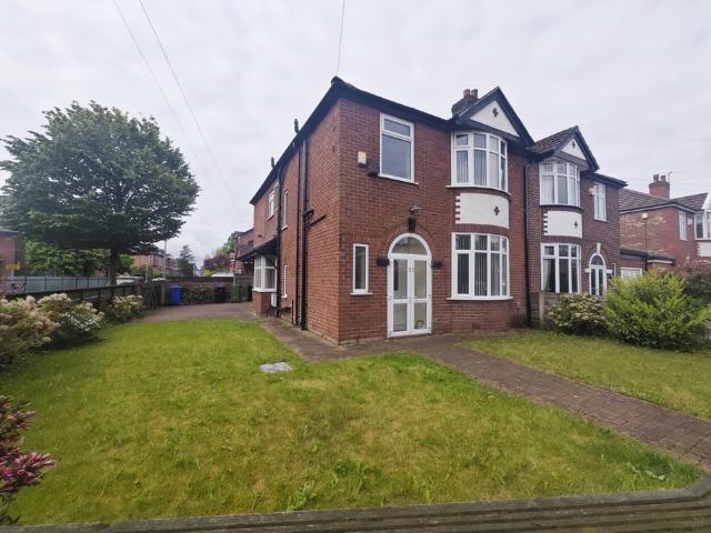 house for rent in Hortree Road, Manchester, M32 8GJ
