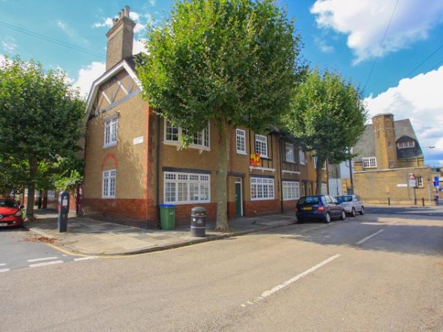 house for rent in Hoskins Street, London, SE10