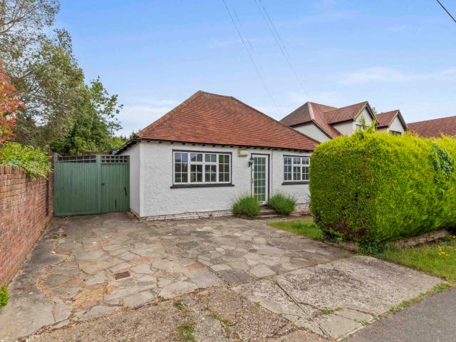 house for rent in Howard Crescent, Seer Green, HP9