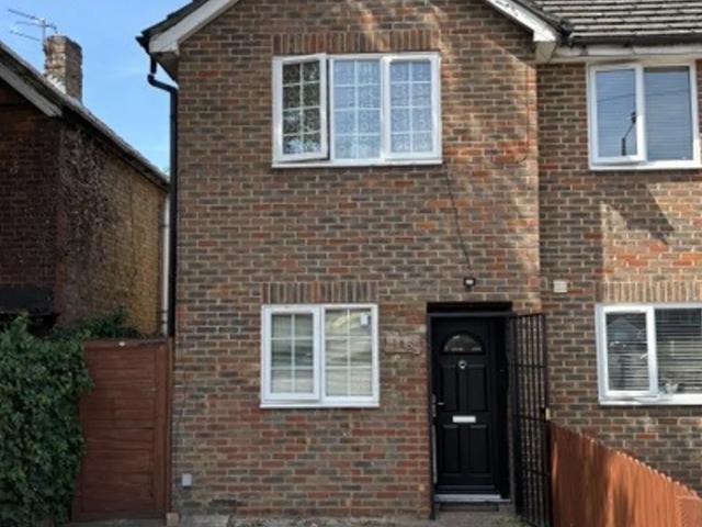 house for rent in Huntercombe Lane North, Burnham, Buckinghamshire, SL1 6DT