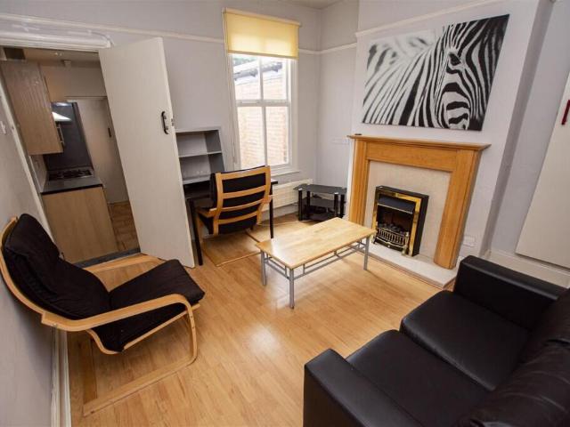 house for rent in Hubert Road, B29 6ER