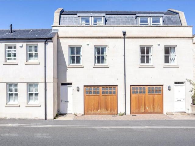 house for rent in James Street West, BA1 2BT