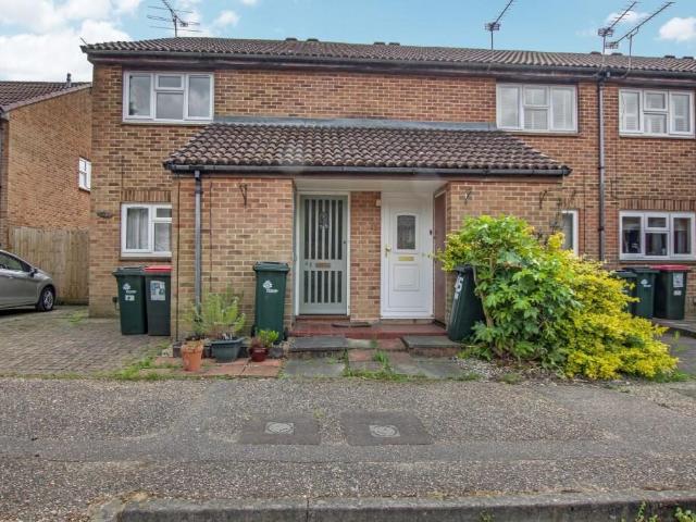 house for rent in Jersey Road, RH11 9QB