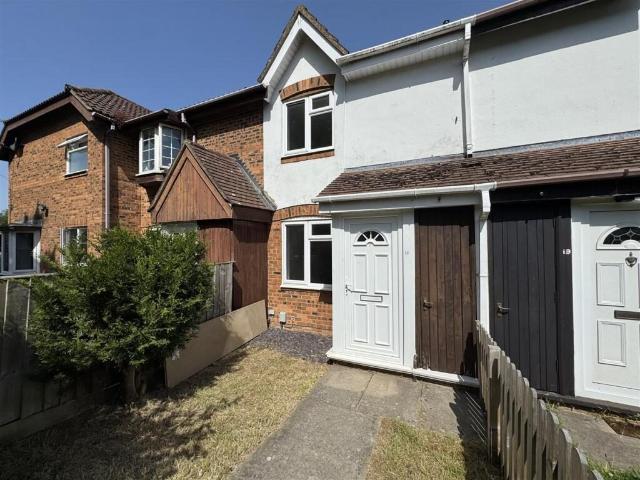 house for rent in Kimbolton Close, SN5 8RE