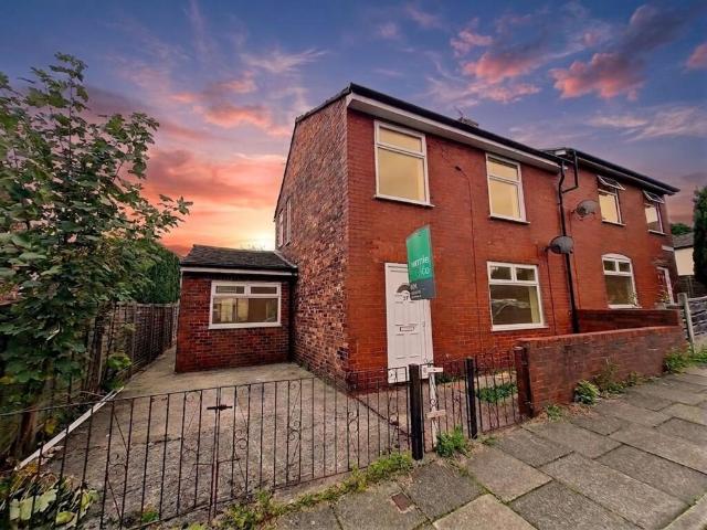 house for rent in King Street, M26 1WB
