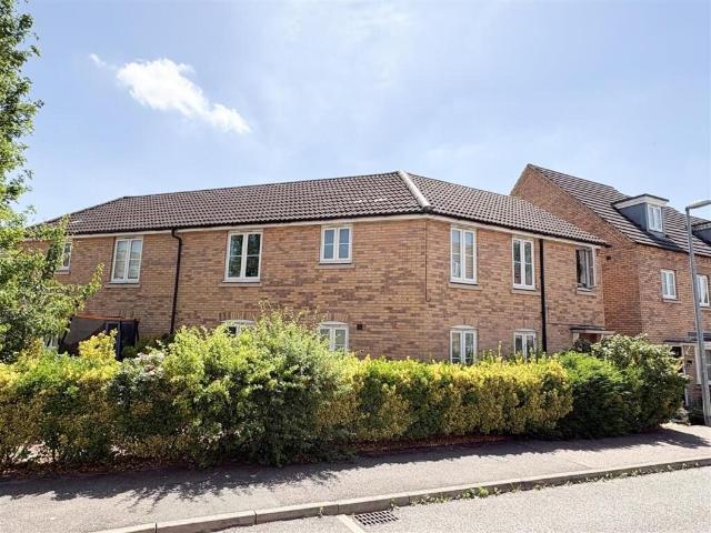house for rent in Kingfisher Drive, LU7 4SG