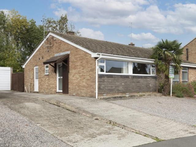 house for rent in Kingscote Road East, GL51 6JT