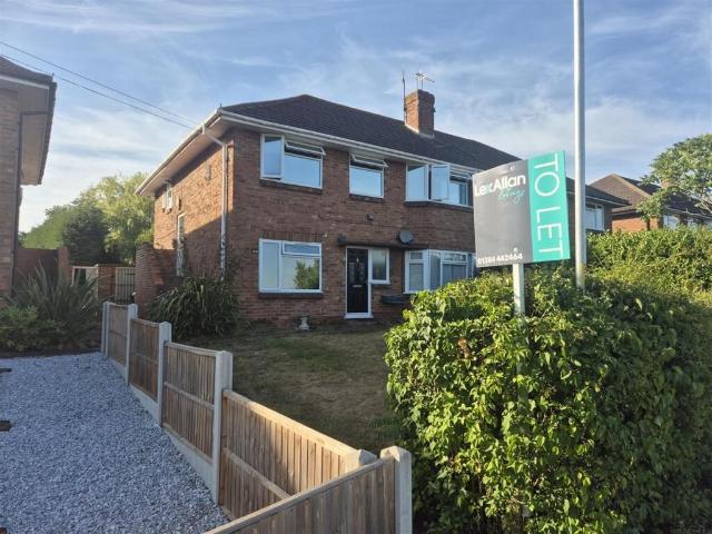 house for rent in Knight Road, DY11 5UD