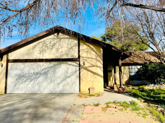 House for Rent in Lancaster, California, Ref# 201986570