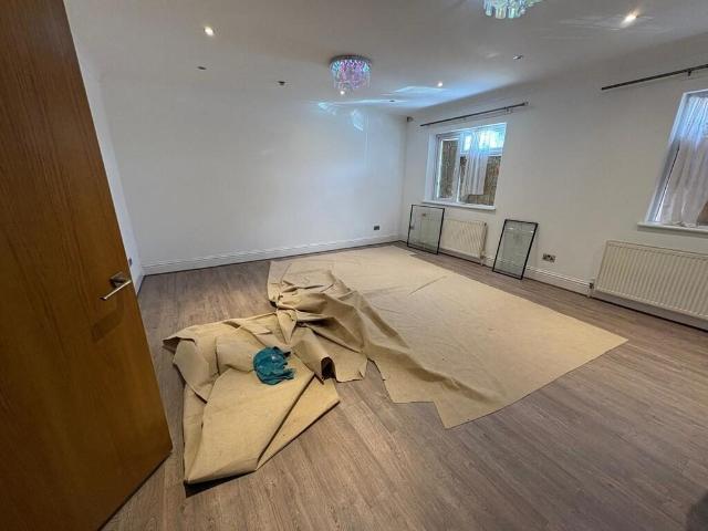 house for rent in Lady Margaret Road, UB1 2PW