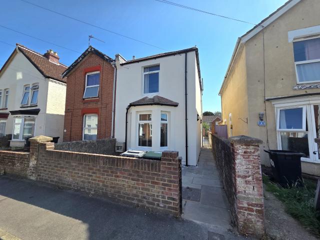 house for rent in Leesland Road, Gosport, Gosport