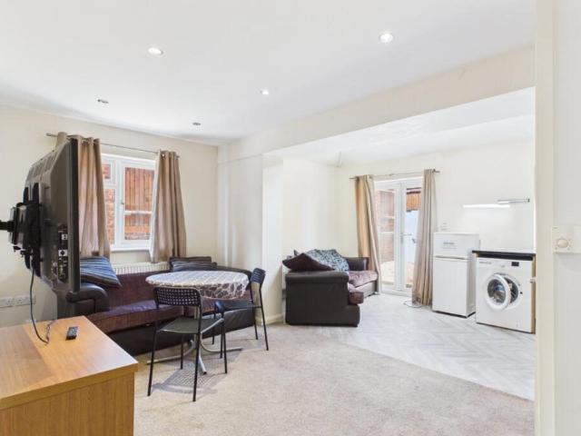house for rent in Lexington Avenue, SL6 4HL