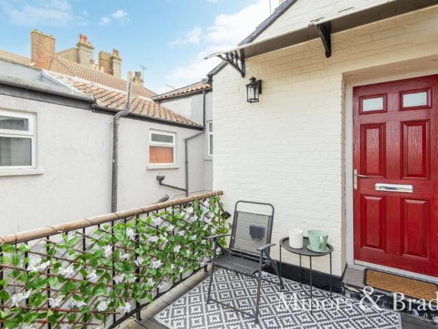 house for rent in London Road South, NR33 0DR