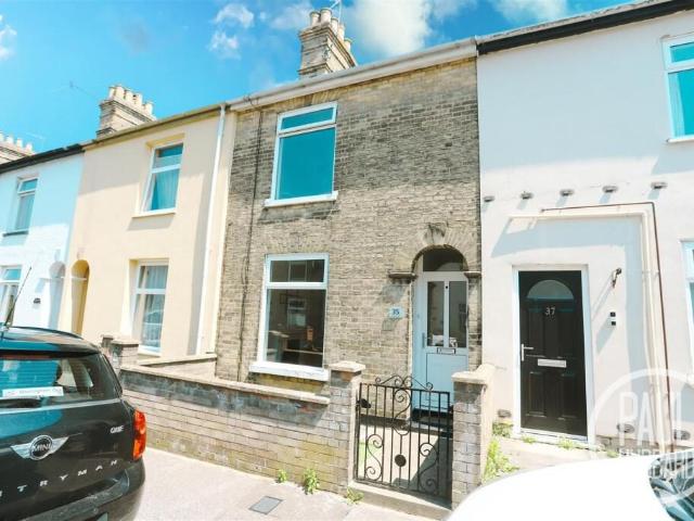 house for rent in Lorne Road, NR33 0RG