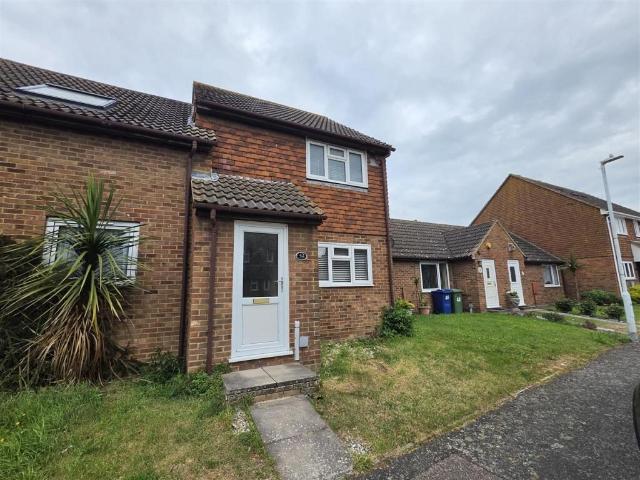 house for rent in Lovell Road, ME12 3NX