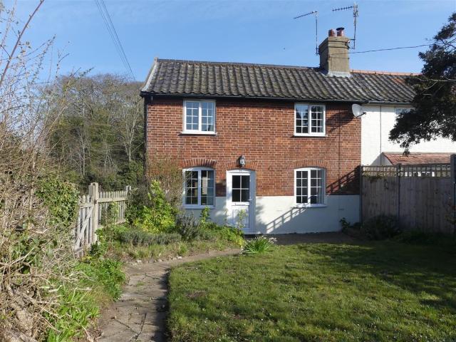 house for rent in Lowestoft Road, IP18 6RF
