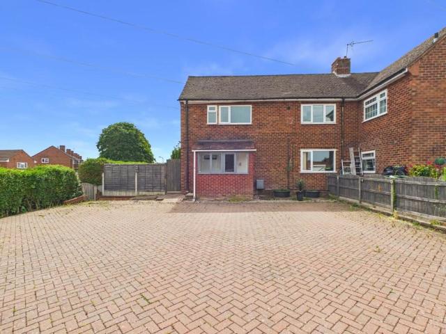 house for rent in Lyttleton Avenue, B60 3LQ