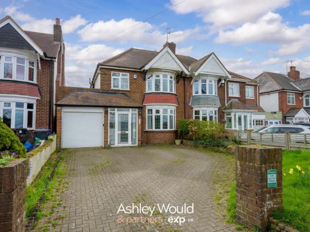 house for rent in Manor Lane, B62 8QN