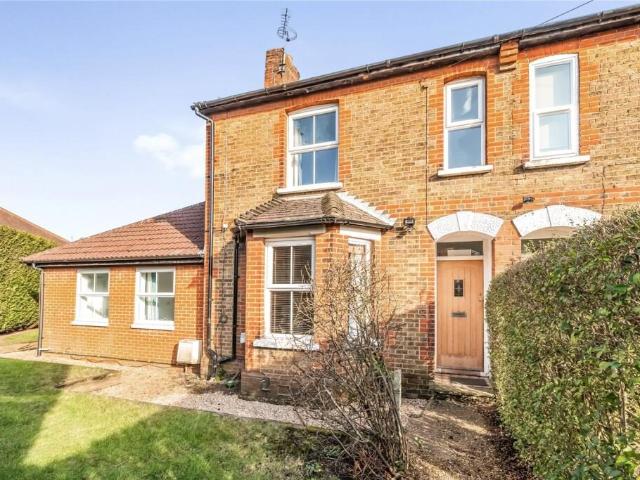 house for rent in Manor Road, GU2 9NR
