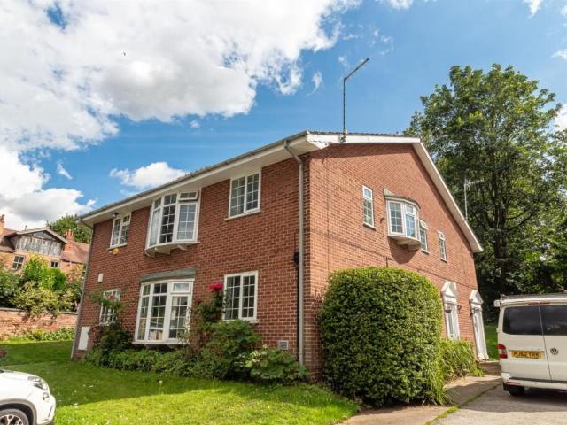 house for rent in Mansfield Road, NG5 2BQ