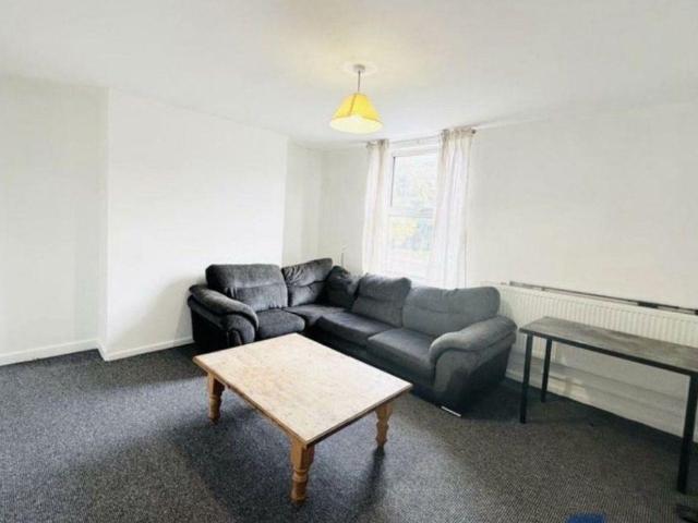 house for rent in Mansfield Road, Nottingham