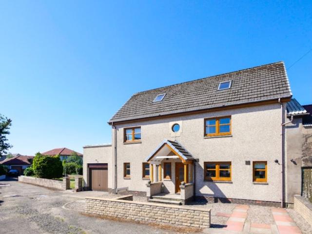 house for rent in Mains of Balgay, West End, Dundee, DD2