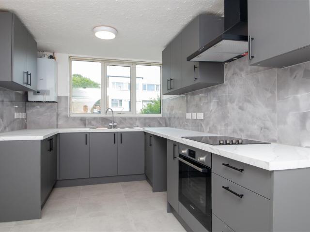 house for rent in Maree Close, Bletchley, Milton Keynes, MK2