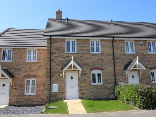 house for rent in Markham Rise, Bedford, MK41 0FF