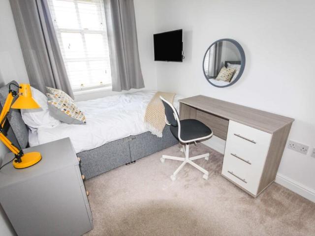house for rent in Marlborough Road, CM2 0GL