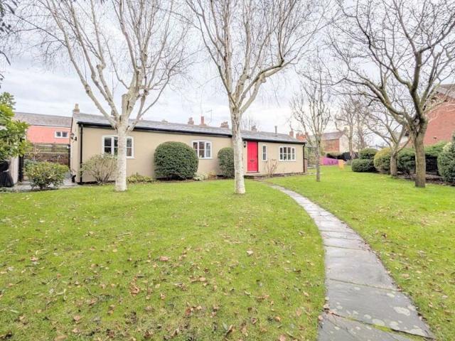 house for rent in Marlborough Road, PR9 0RA