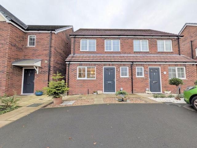 house for rent in Meadow Lane, PR8 3RS