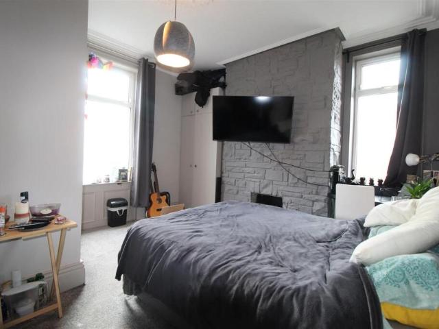 house for rent in Melbourne Grove, LS13 3QX