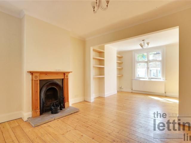 House for rent in Merton Road, Enfield, Middlesex, EN2 0LS