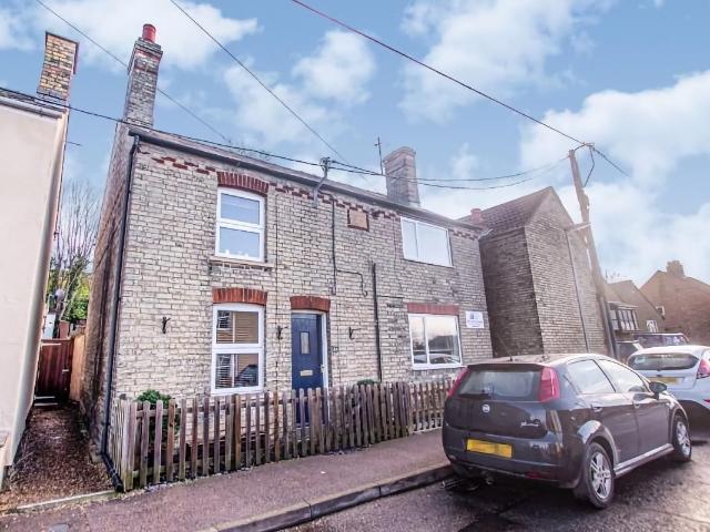 house for rent in Mereside, CB7 5XE