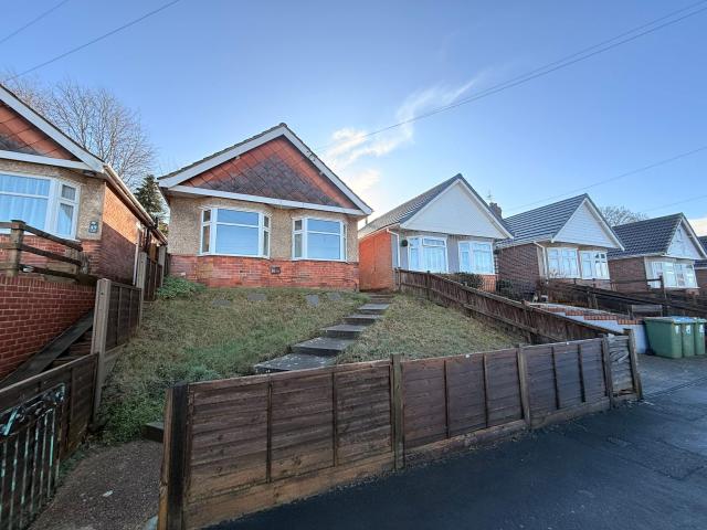 house for rent in Midanbury, SO18