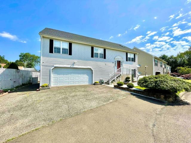 House for Rent in Milford, Connecticut, Ref# 202074399