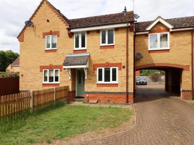 house for rent in Morton Close, CB7 4FD