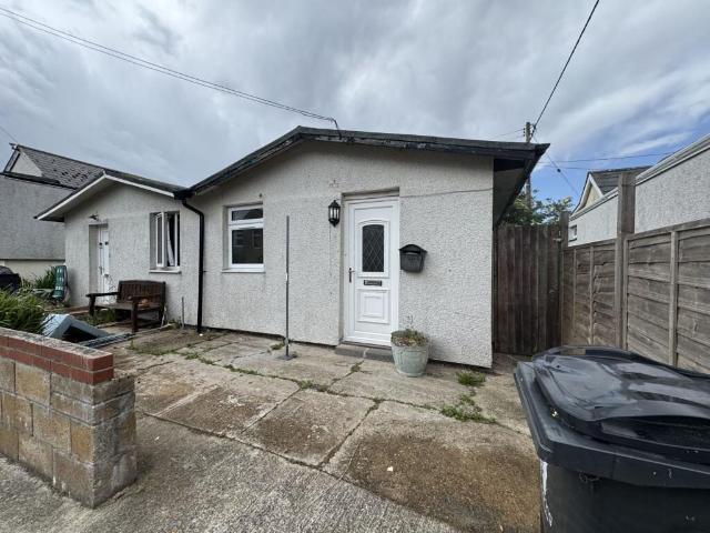 house for rent in Morris Avenue, CO15 2JN