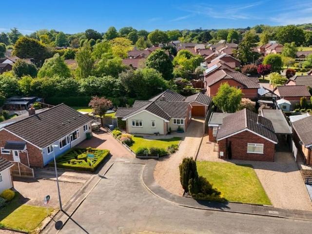 house for rent in Morse Close, NR13 5LG