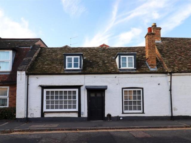 house for rent in Newnham Street, CB7 4PG