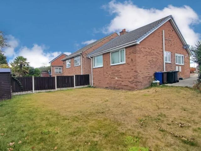 house for rent in Orwell Close, Wombwell, Barnsley