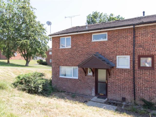 house for rent in Pakenham Place, CB9 0JA