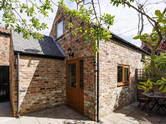 house for rent in Parade Court, YO31 7XF