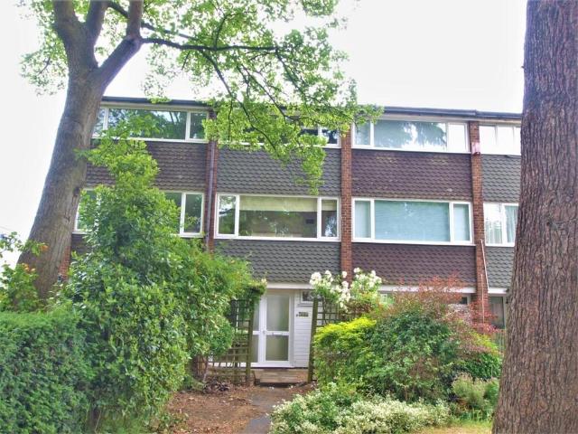 house for rent in Park Road, BR1 3HL
