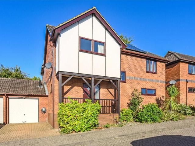house for rent in Parliament Place, SO22 4QS