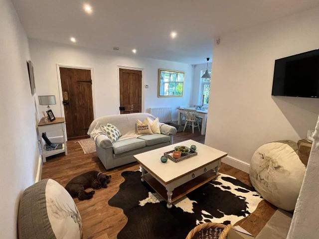 house for rent in Penn Street, Oakham, LE15 6BB united kingdom