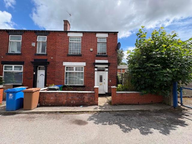 House for rent in Pearl Street, Rochdale united kingdom