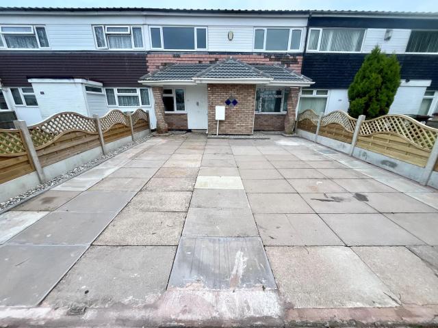 house for rent in Poplar Avenue, Chelmsley Wood, BIRMINGHAM, B37 7RD