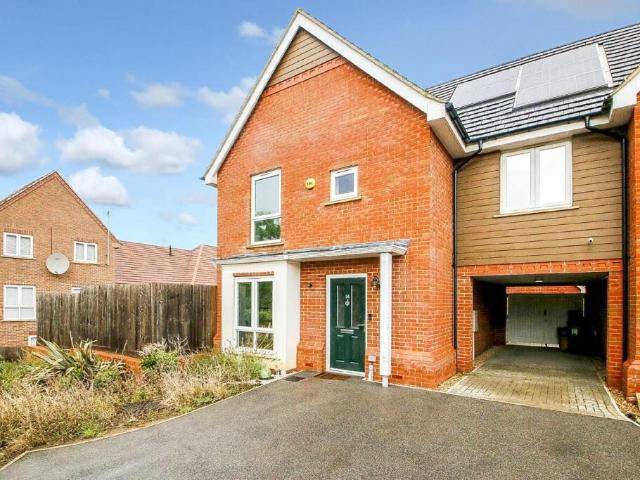 house for rent in Poulter Croft, MK10 9SY